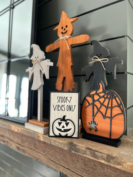 CA-5025 - Lrg. Orange Scarecrow on Base – Collins Painting & Design